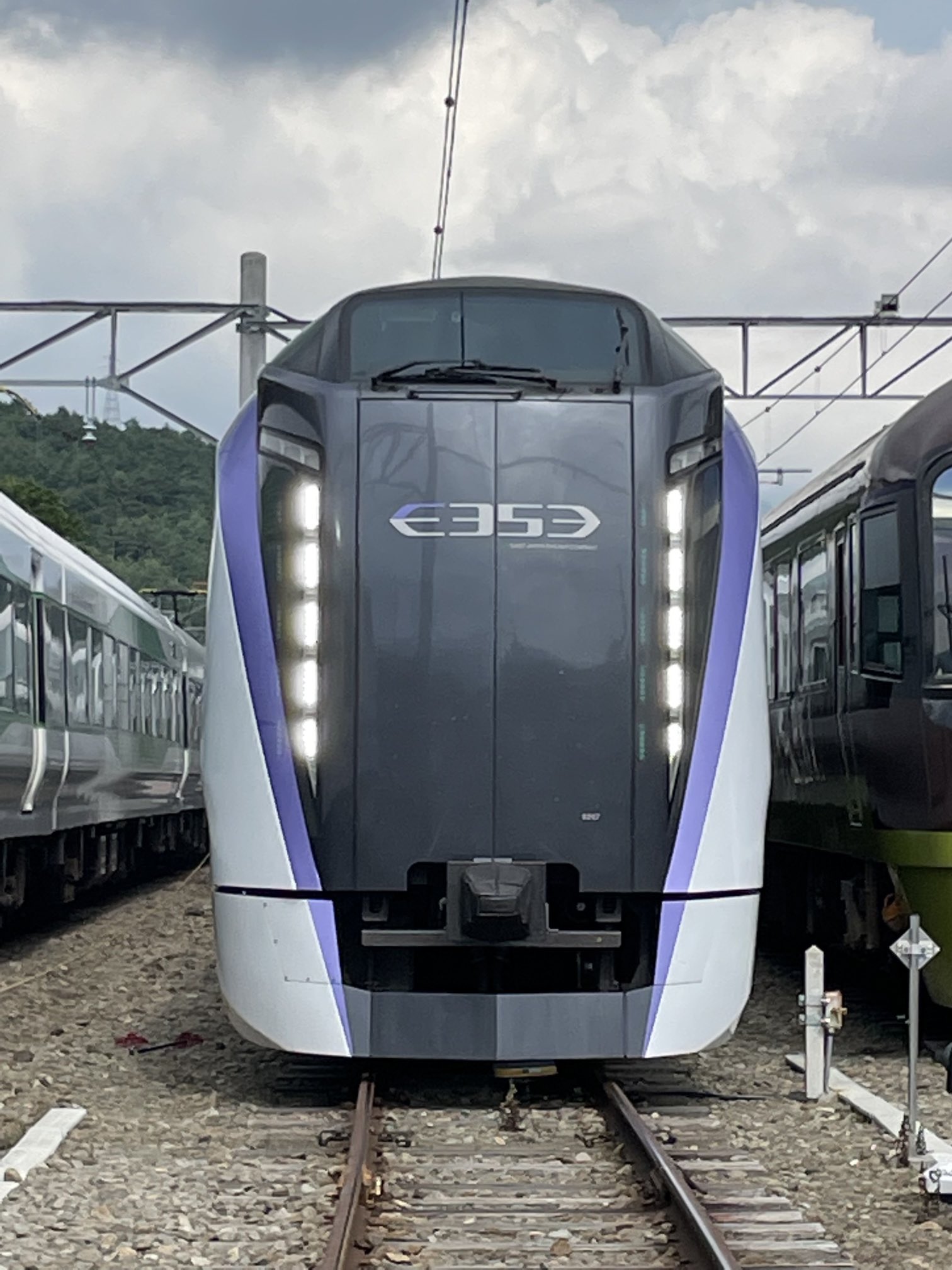 はなぴー on Twitter: "E353系先は尖ってないけどカッコいいぞ #minenori https://t.co/tMaFG5sVI0" / Twitter