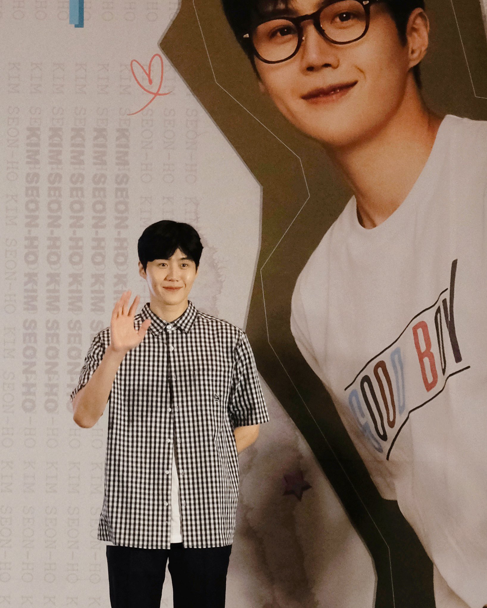 Globe Kmmunity PH on Twitter: "A sneak peek at our Dimple Prince! ̈ Who's excited to see # ...