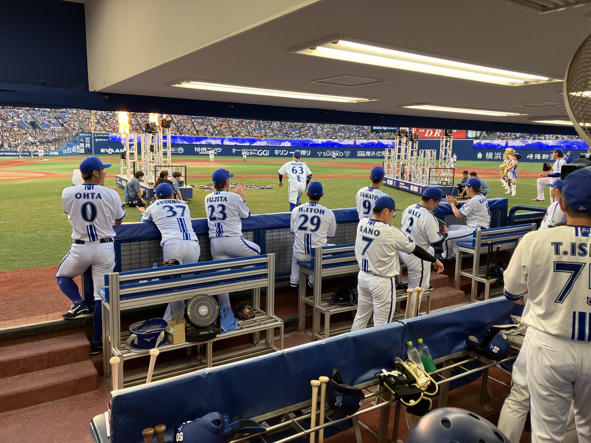 横浜DeNAベイスターズ on Twitter: "さあ、後半戦初戦の勝利へ!!! #baystars https://t.co/SGMnnIucMN" / Twitter