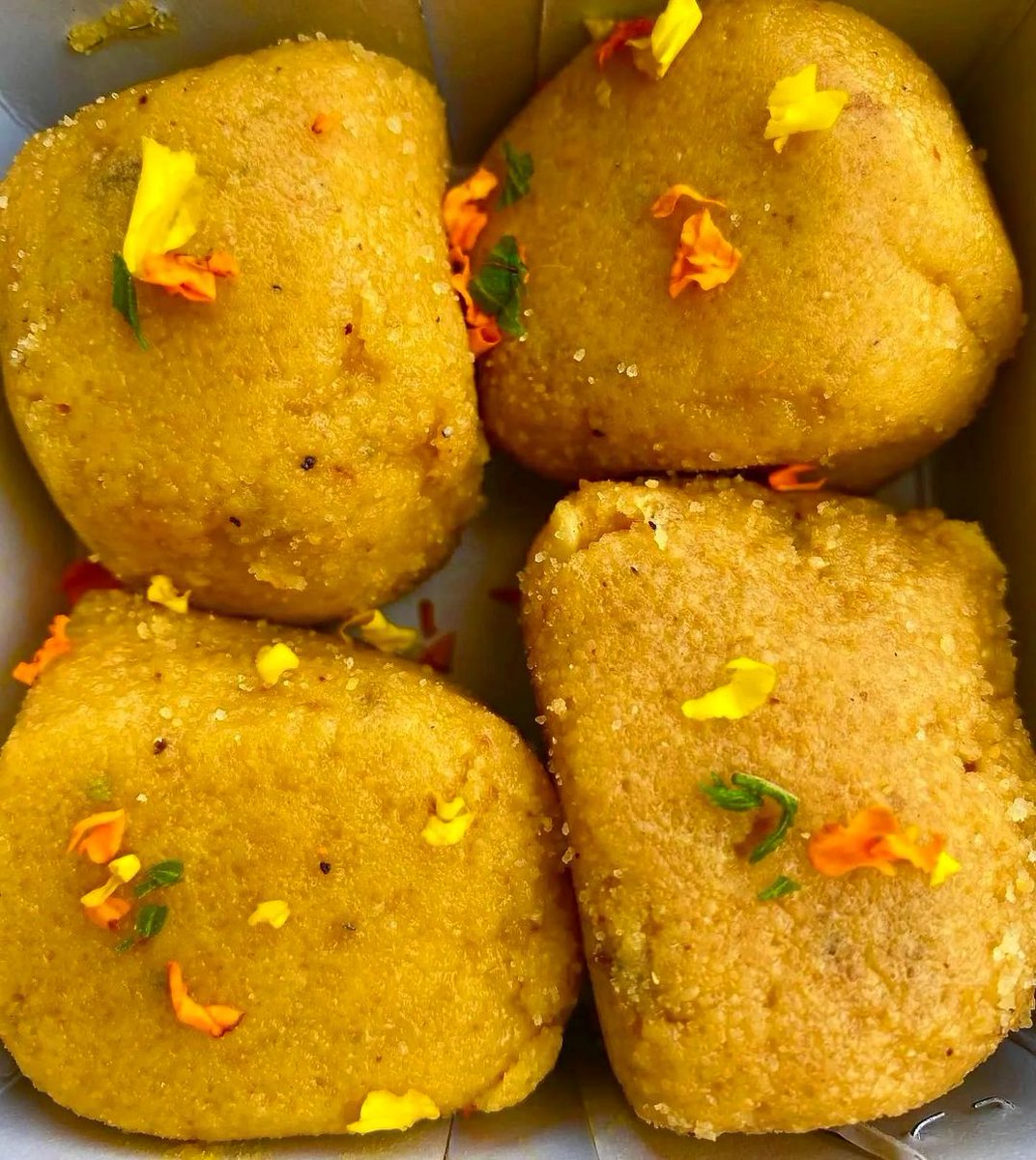 10 Must Try Delicious Dishes from Vrindavan 1. Mathura ka Peda - Thread ...