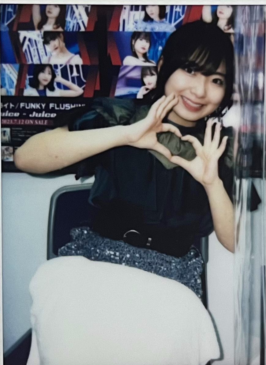 【画像】有澤一華さんの個別チェキwwwwwwwwwwwwwwwwwwwwwwwwwwwwwwwwwwwwwwwwwwwwwwww | みんなの ...