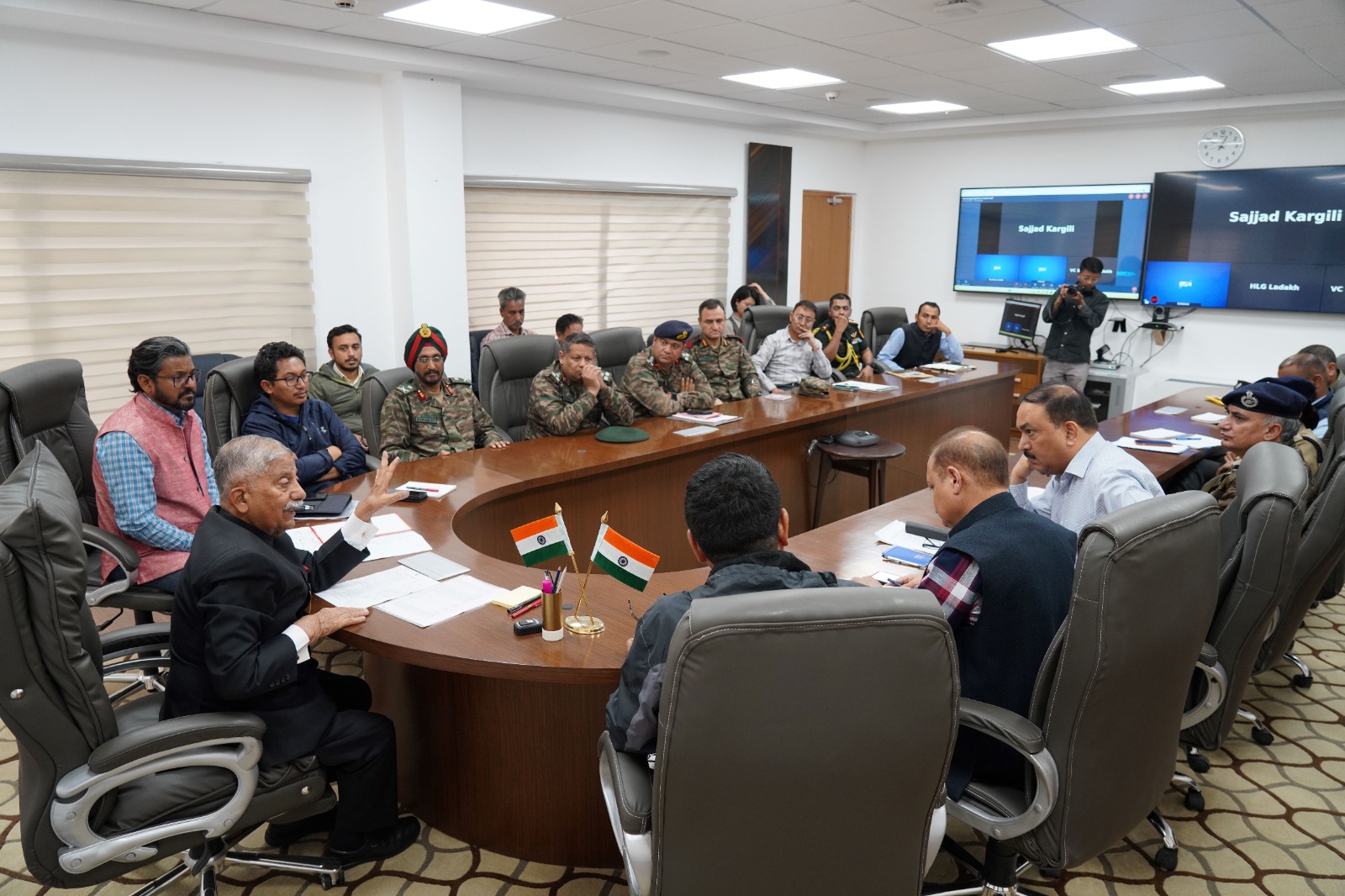 Daily Excelsior on Twitter: "#LADAKH | Lt Guv Brig (Dr) BD Mishra held a meeting with the ...