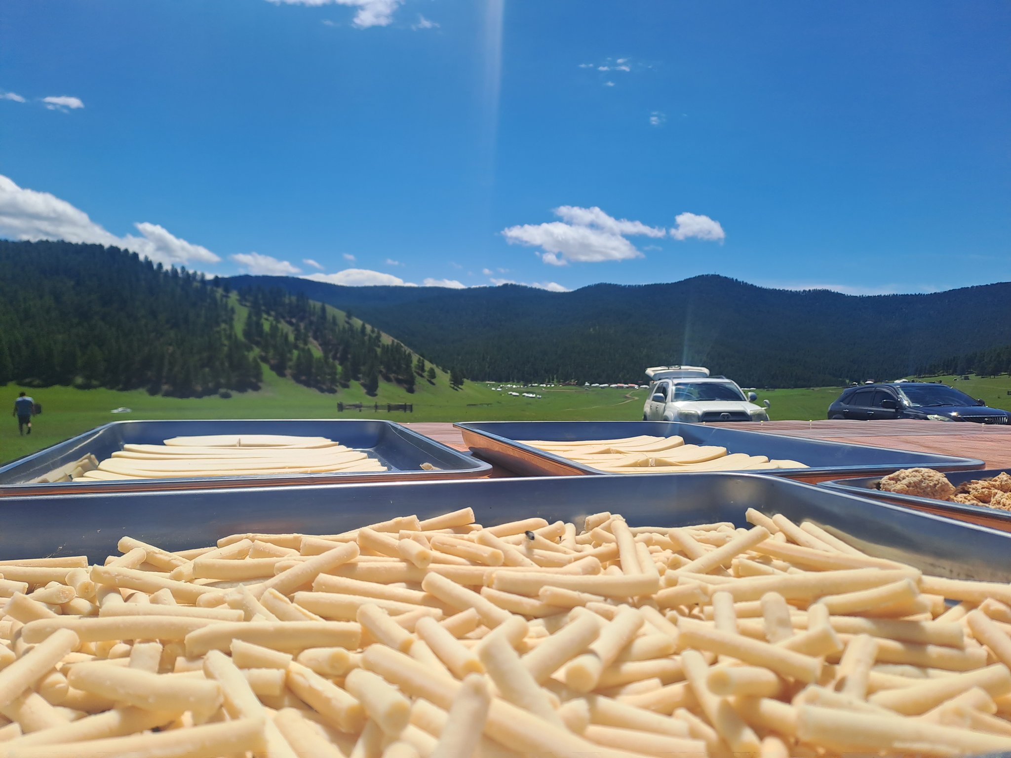 Fruit On Twitter Архангай аймаг Цэнхэр сум халуун рашаан цэнхэрийн голоор нутагтай хүндээ