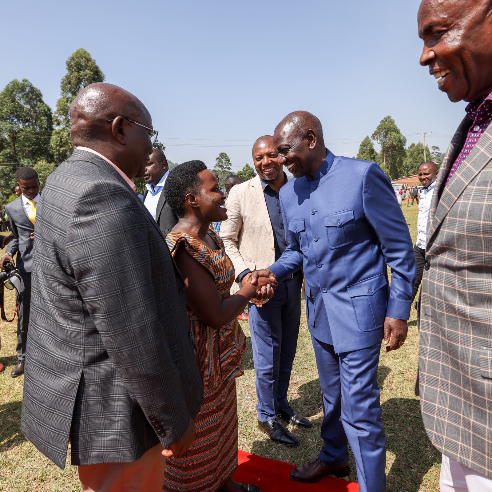 Abuga Makori EGH, MBE on Twitter: "President William Ruto's recent dressing code symbolizes Pan ...