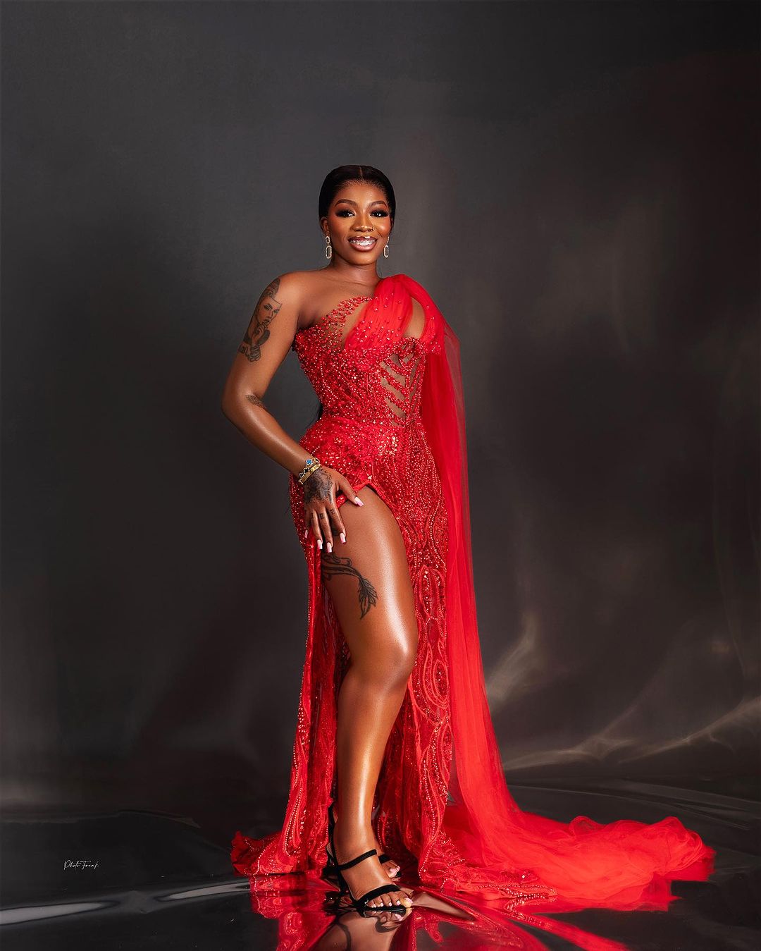 Pulse Nigeria on Twitter: "Showing off in red. @theangeljbsmith 🤩 #PulseBBNaija2023 # ...