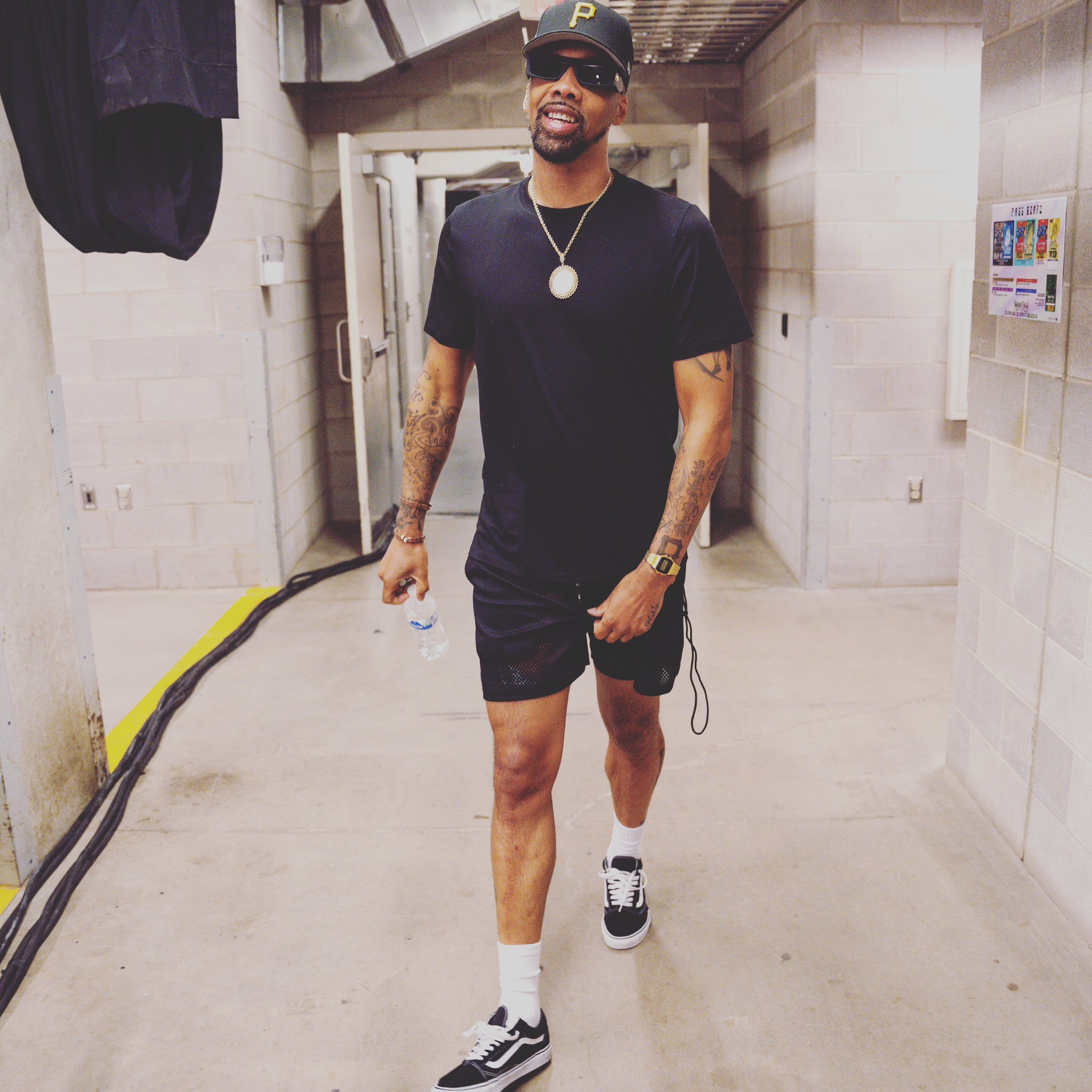 Chevy Woods on Twitter: "Good energy only 😎 https://t.co/rXKwbOfL9g" / Twitter