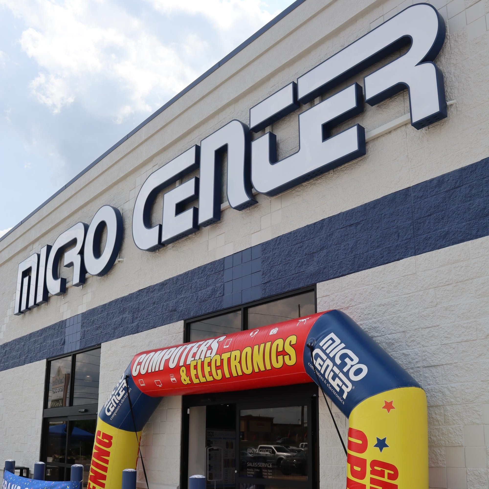Microcenter Logo