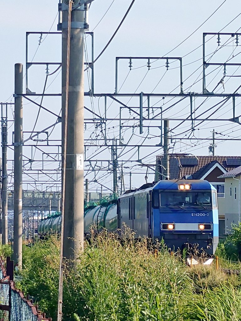 急行ちくま on Twitter: "塩尻にて、 8091M 特急信州1号 E353系3両 S-206編成 6088レ EH200-2+タキ12両 両列車共に概ね定刻通り当駅を発車しました ...