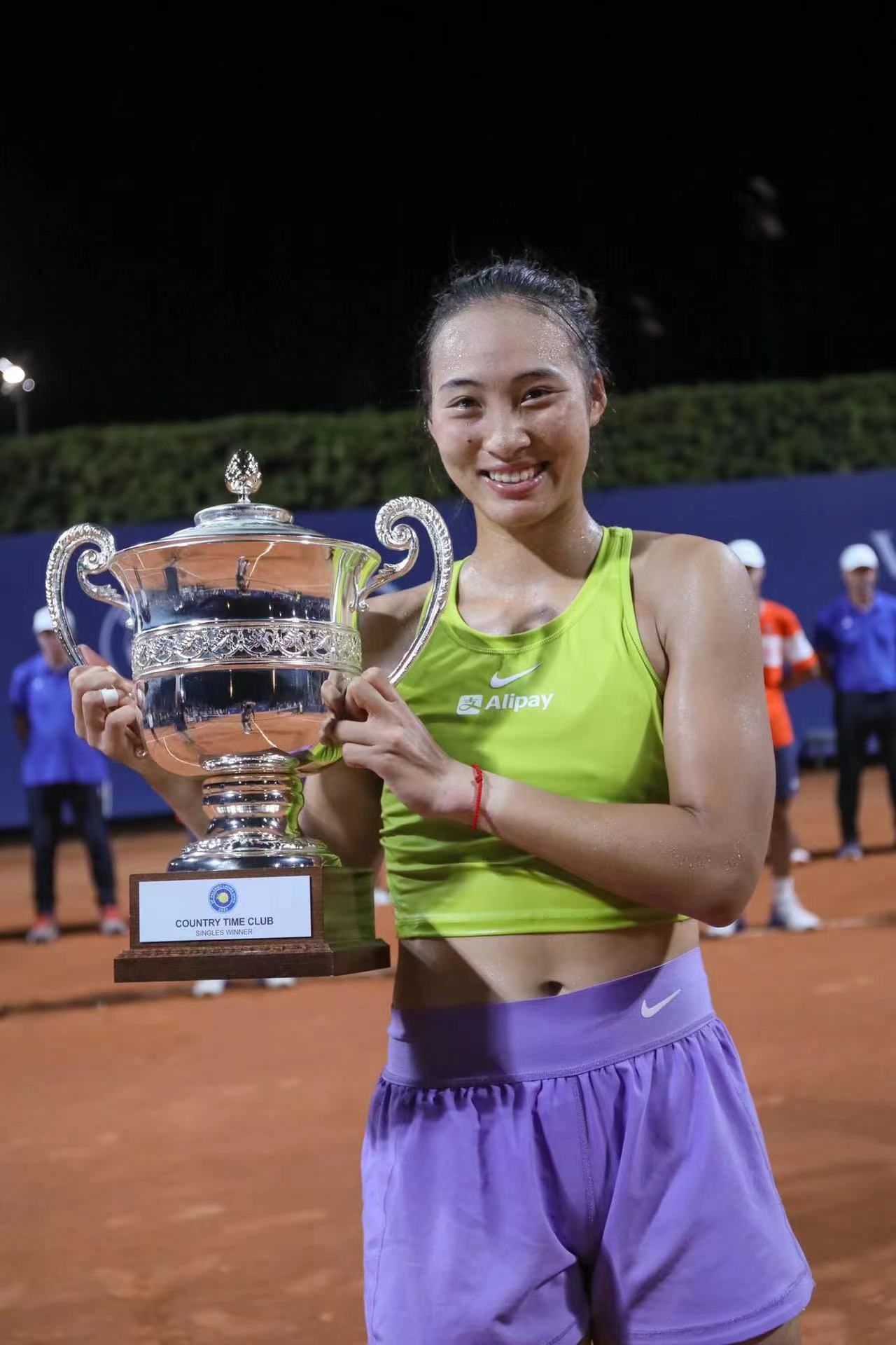Sports China on Twitter: "Congrats! China’s Zheng Qinwen defeated Italy’s Jasmine Paolini 6-4, 1 ...