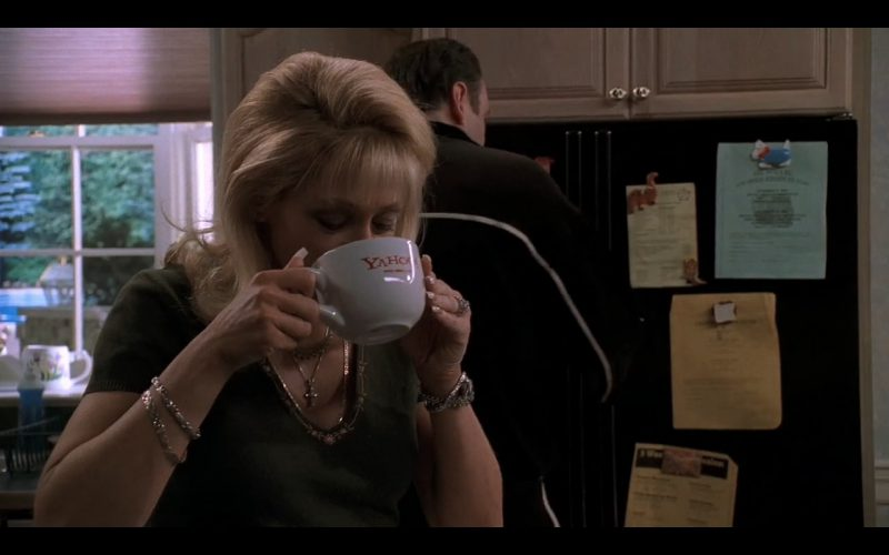 Dominic Dirupo on Twitter: "Been rewatching The Sopranos and noticed Carmela's Yahoo! mug ...