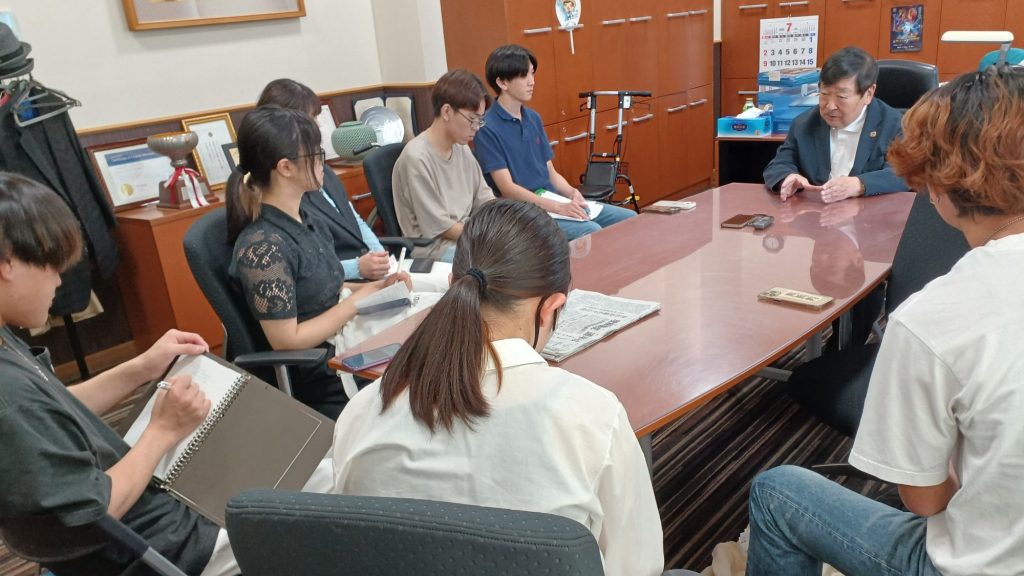 東日本国際大学＆いわき短期大学 On Twitter 経済経営学部2年生のゼミ「基礎演習Ⅱ」の学生たちが7月6日、実践学習として、吉村作治