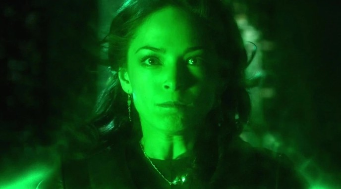 Return to Smallville on Twitter: "In this Episode Lana Lang is injected with Kryptonite making ...