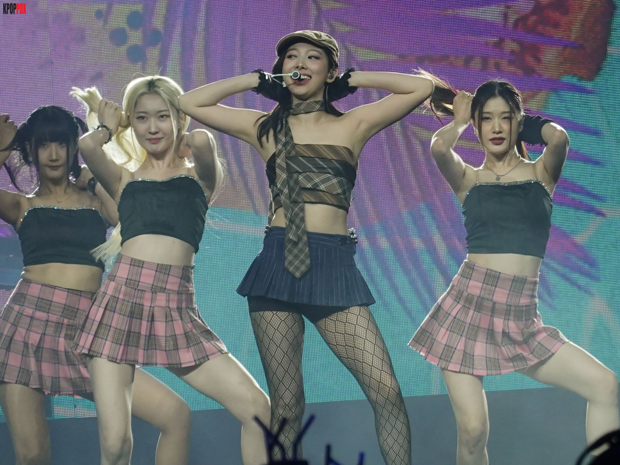 Kpop PDX on Twitter: "230612 TWICE "Ready to Be" in Oakland #Twice #트와이스 #Nayeon #나연 #TWICE_5TH ...