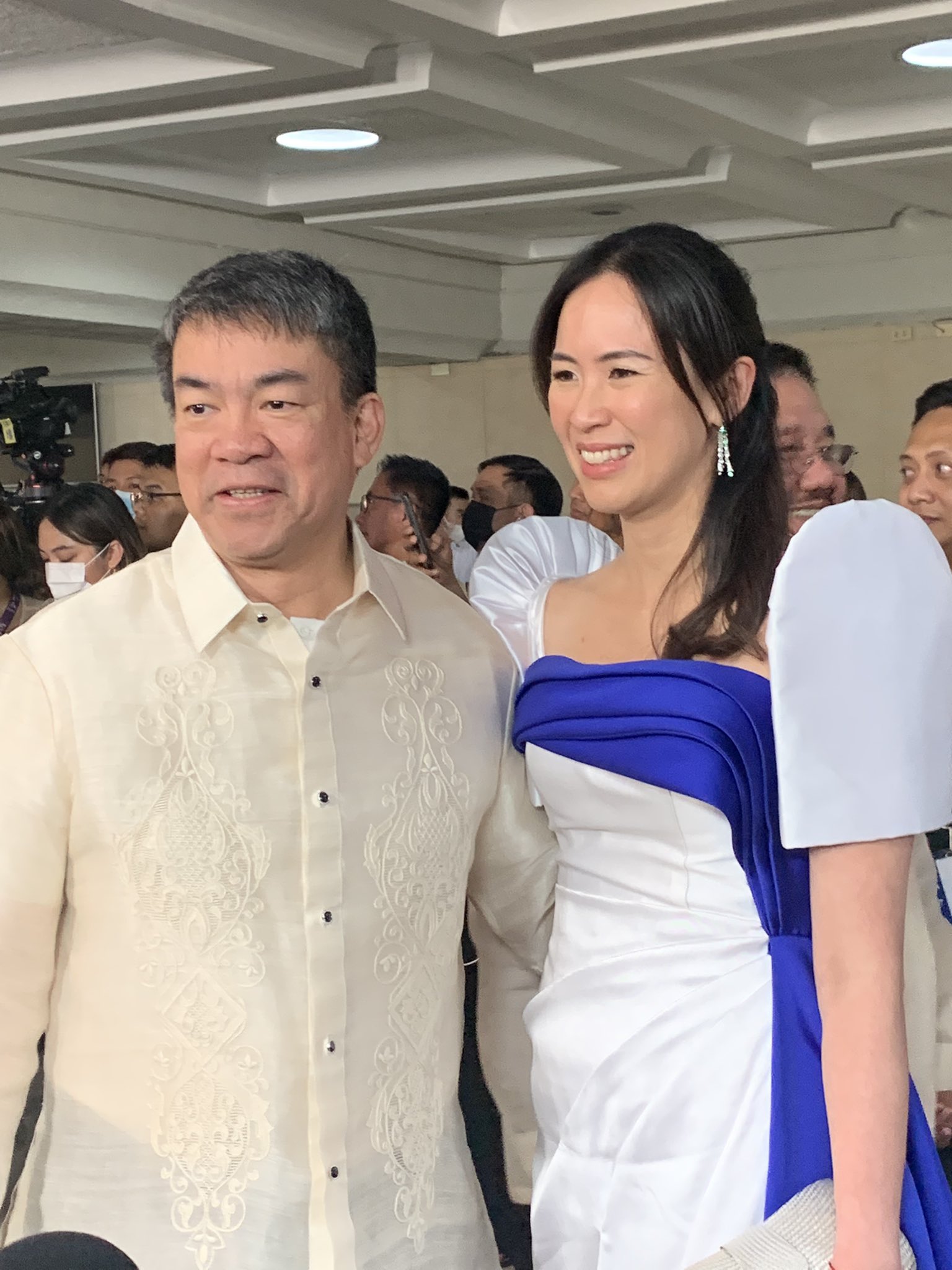 Inquirer on Twitter: "@HMallorcaINQ LOOK: Senator Coco Pimentel shares that he’s wearing a “10 ...