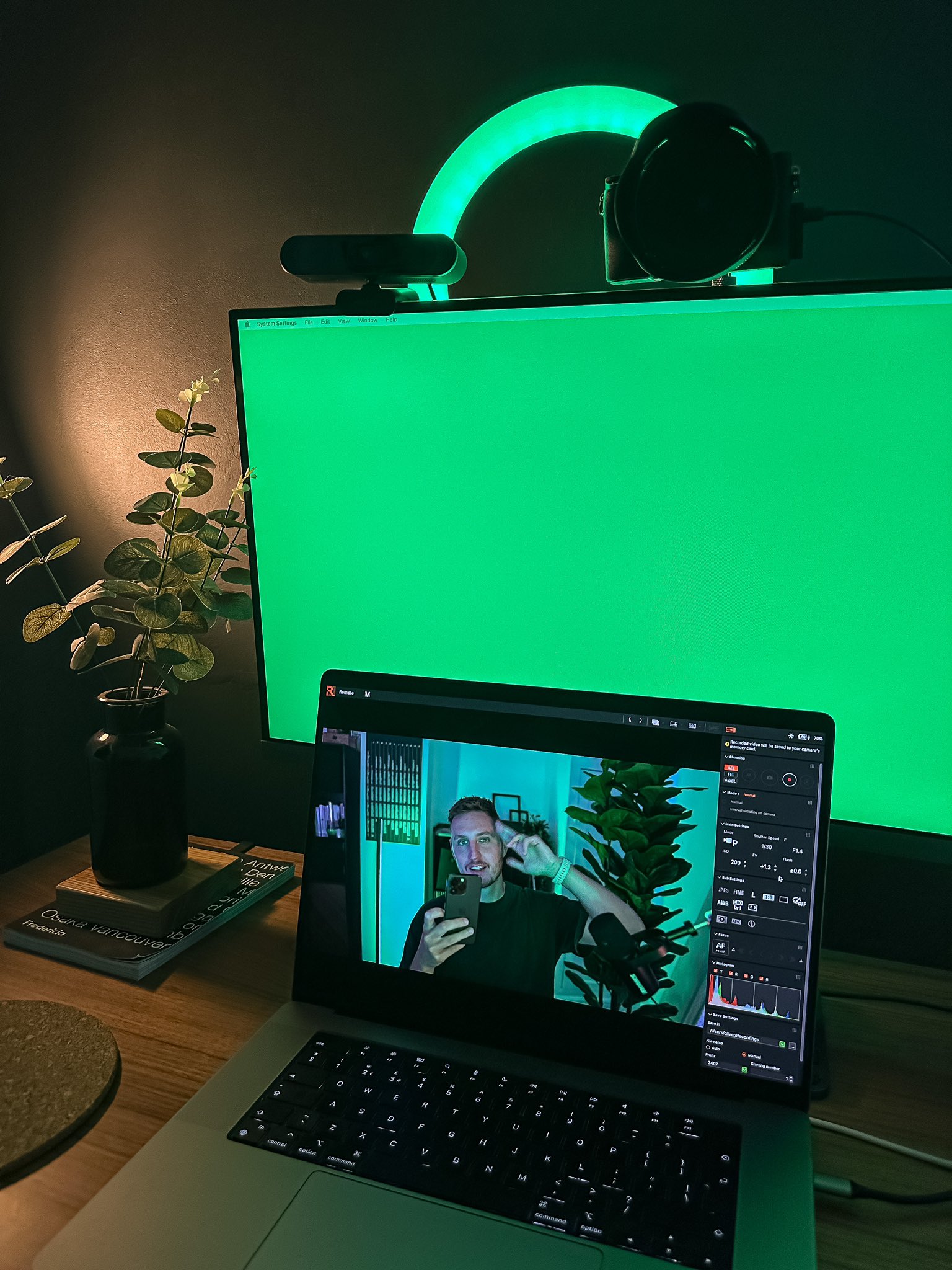 Oliver | The Upwork Guy on Twitter: "In the studio today 🧩 Laying out some real top level tips ...