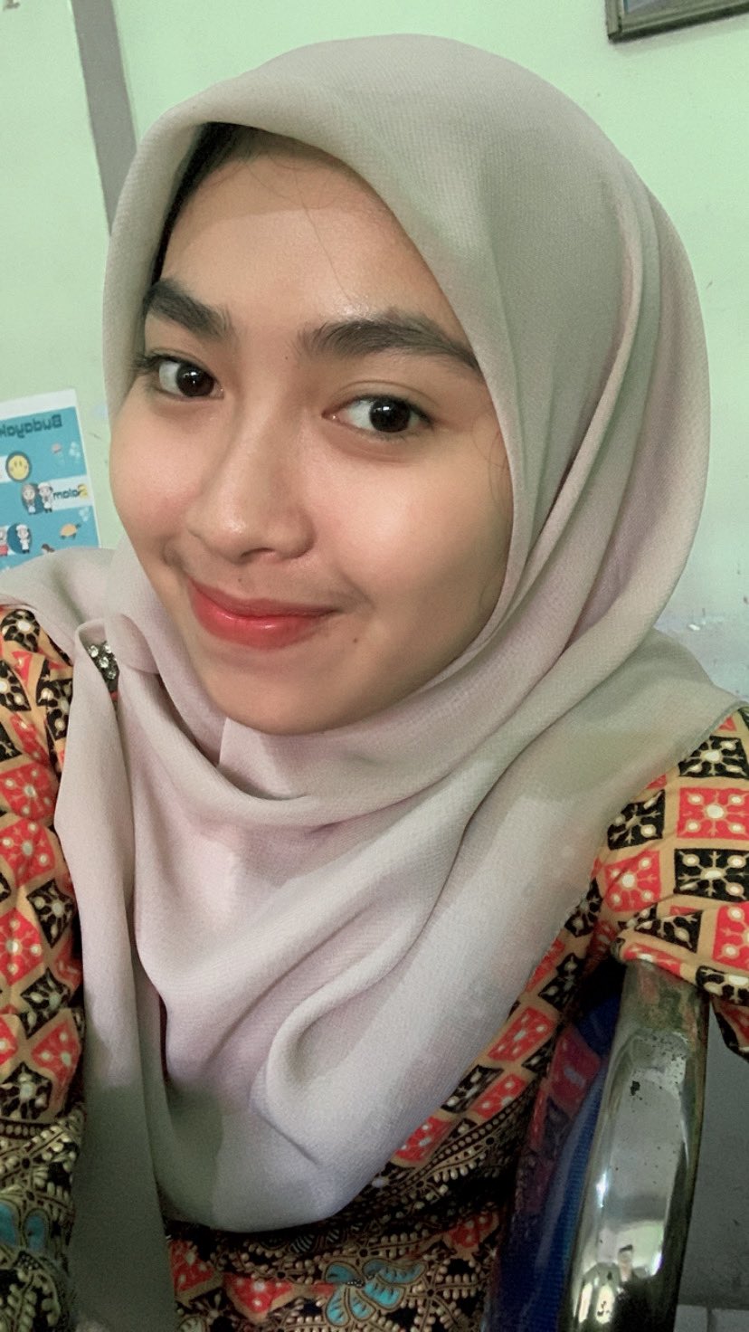 Áyik 𓍢ִ໋🌷͙֒ﾟ༘ on Twitter: "Sapa yang ngakunya cewek alpha tapi kalo capek pengen dipukpuk ...