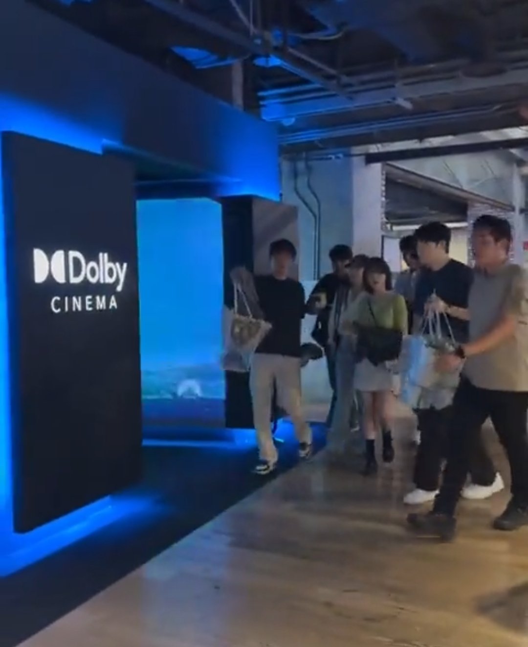 ordinary fan of her work on Twitter: "230724 Kim Jongsoo expressed his gratitude to IU & YooInna ...