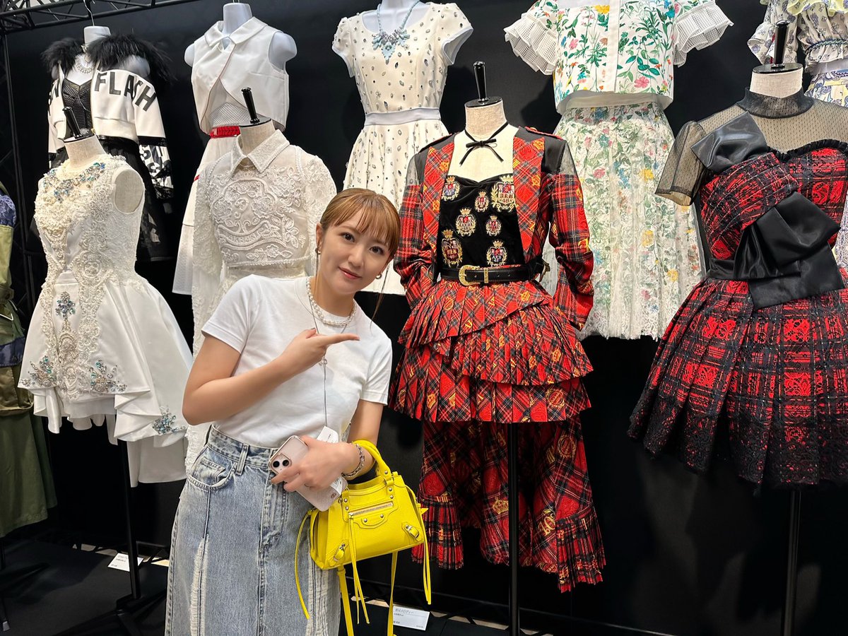AKB48大衣装展にお邪魔してきました✨🤗 AKBの衣装の凄さ、繊細さ