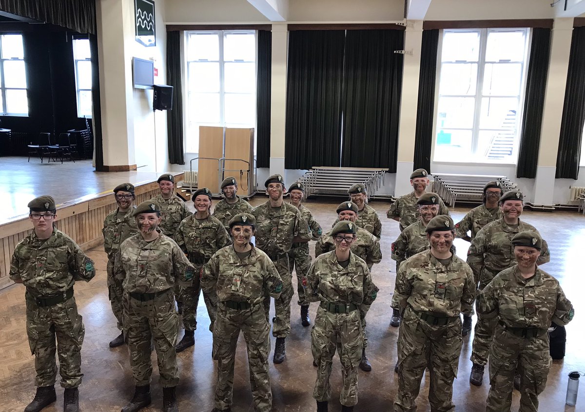 Welcome to The de Ferrers Academy