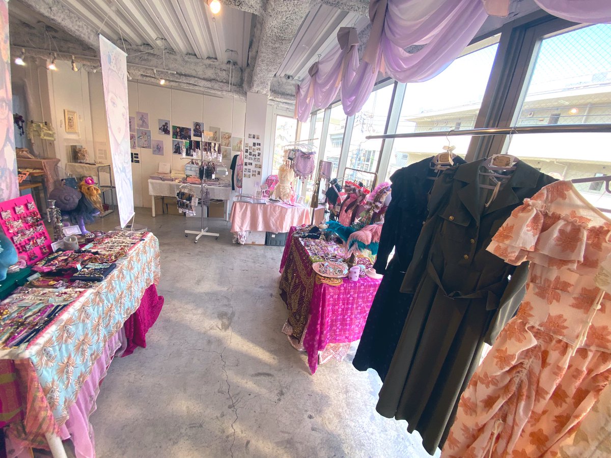 「おひめさま展4日目、ありがとうございました!今日はたくさんの方とお話しできて嬉し」|ERIMO🍓5/5ｺﾐﾃｨｱ144-E01a・絵師100人展13のイラスト