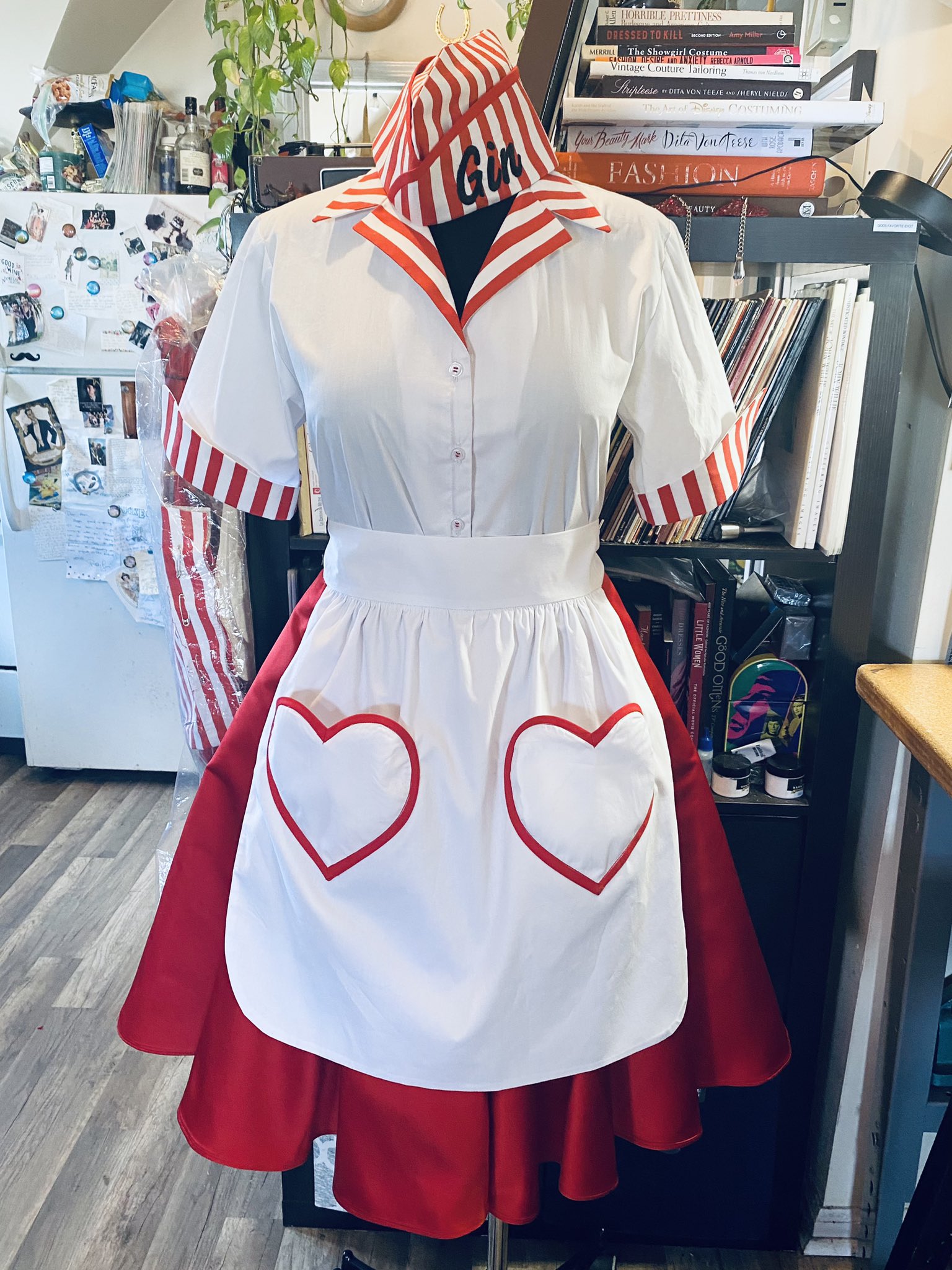 1950s Soda Jerk Clipart Amazon.com: 1950s Waiter Costume Kit, Soda