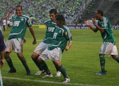 Léo Lima, Diego Souza, Valdivia e Denilson. @Palmeiras 2008. Nostálgico! - Download Tweet Image ...