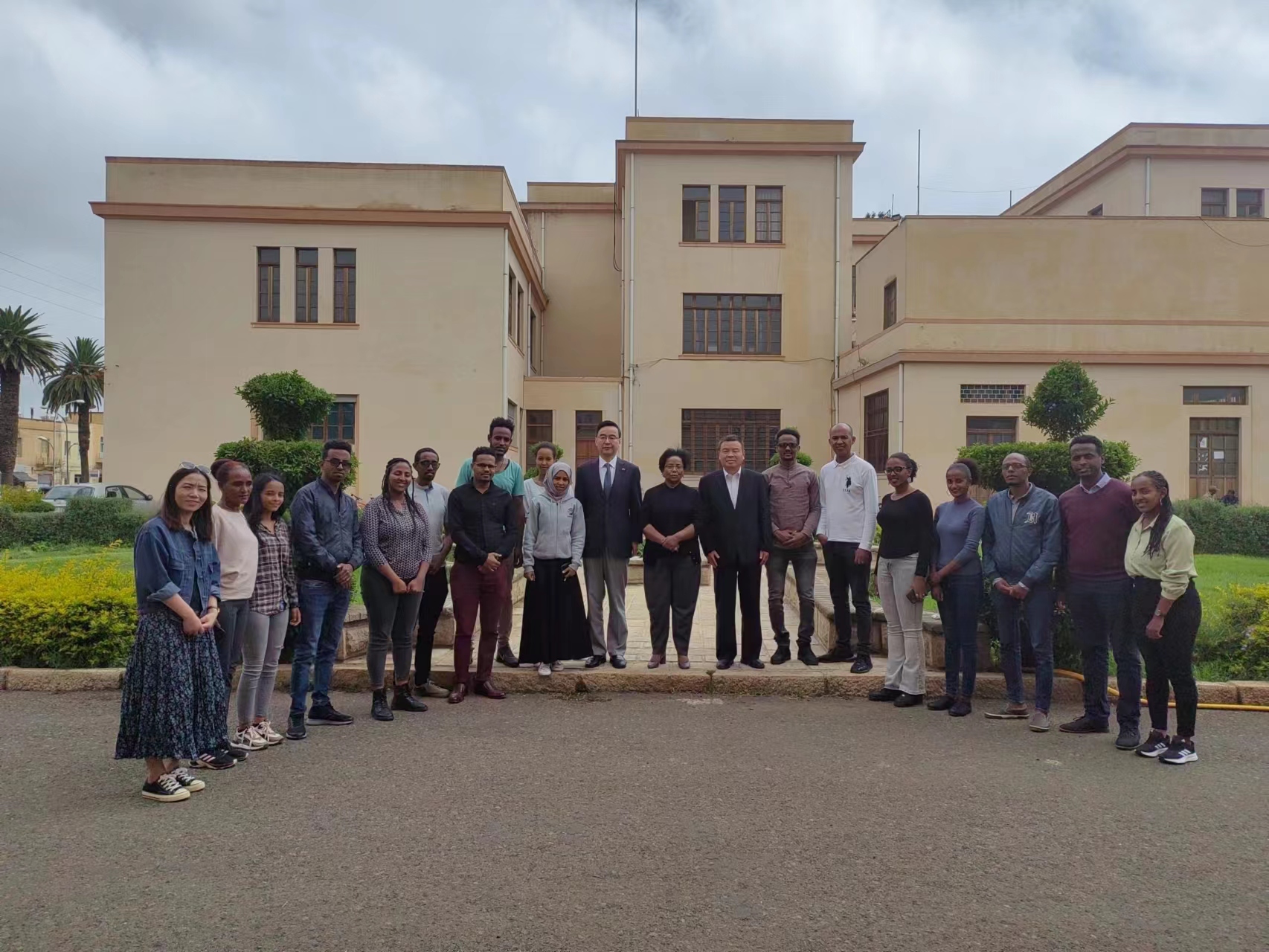 For those who say, sanctions don't hurt the Eritrean people ...