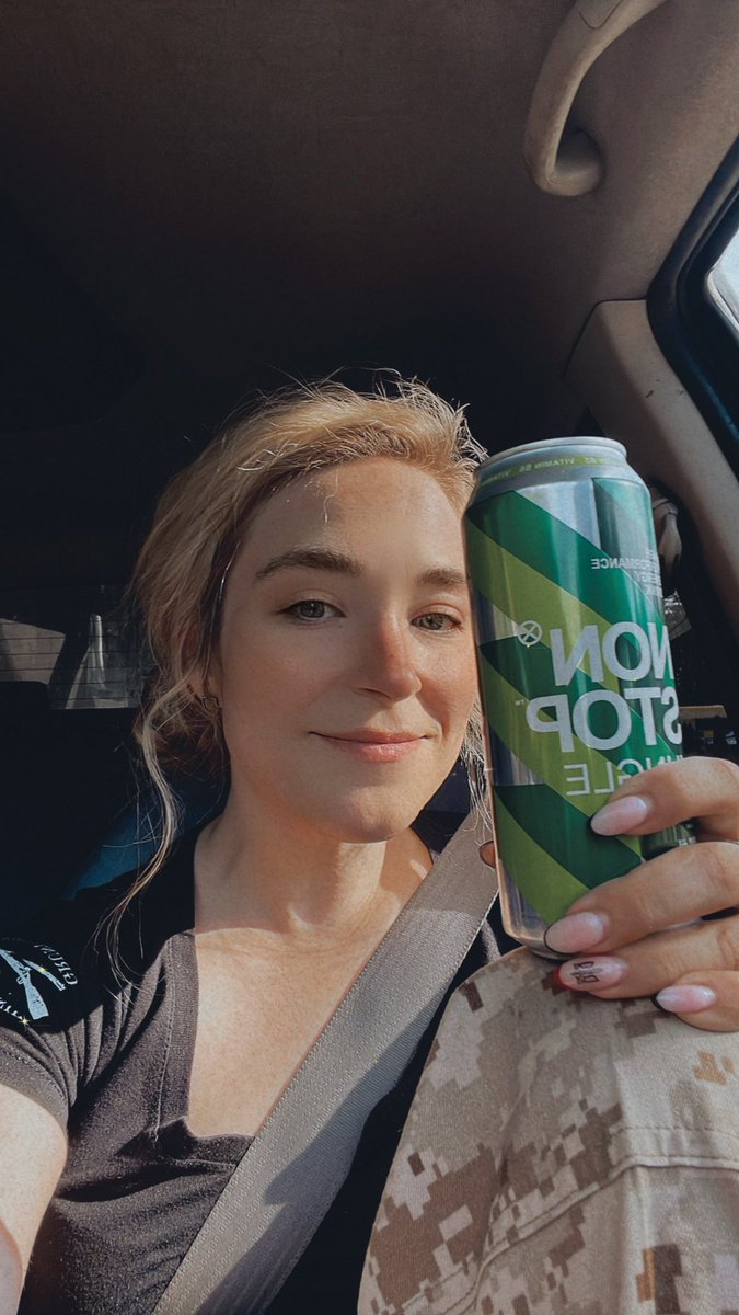 Caitlin Combs's Instagram, Twitter & Facebook on IDCrawl