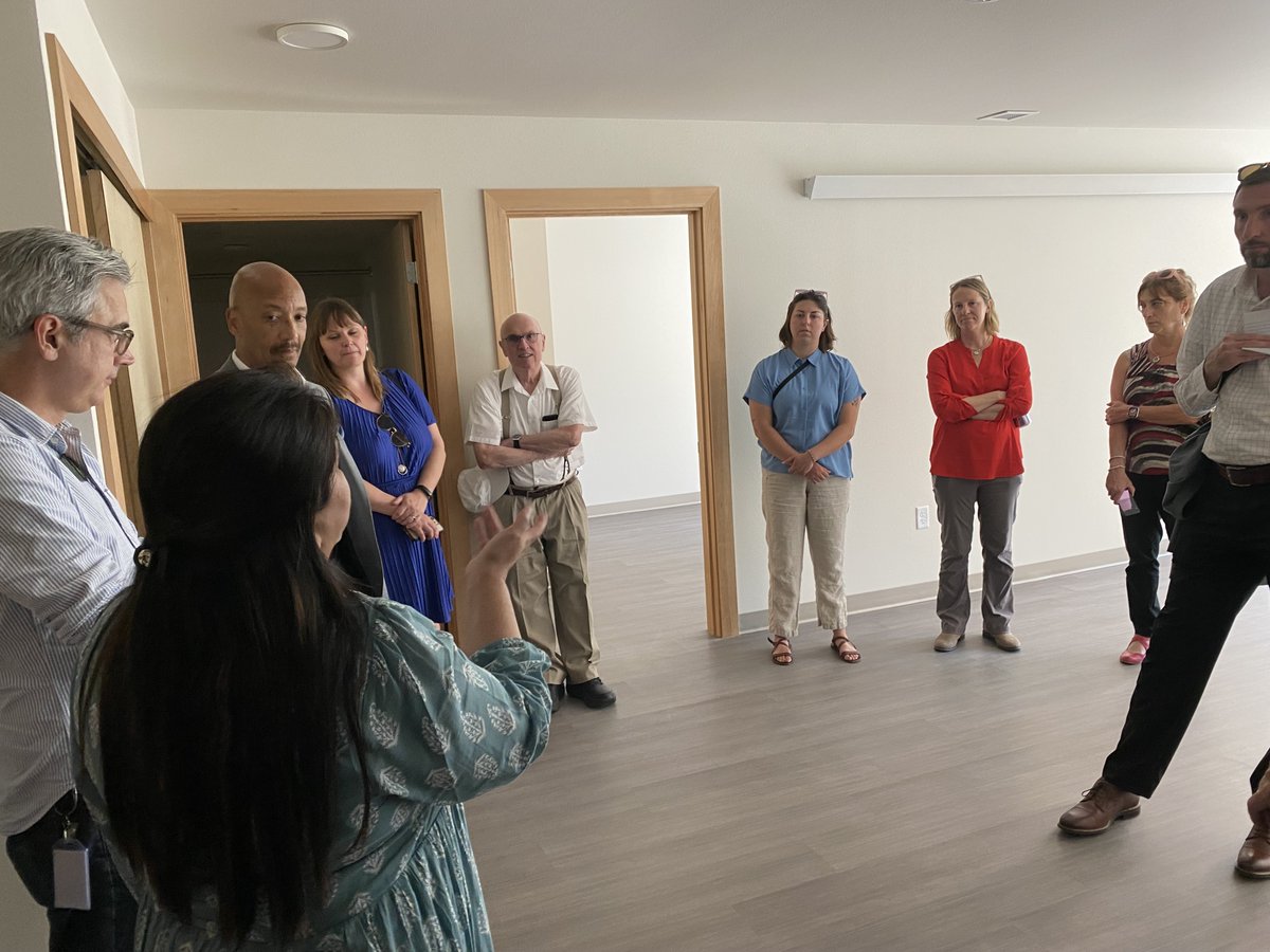 Nancy Kick - Teresa Mosqueda