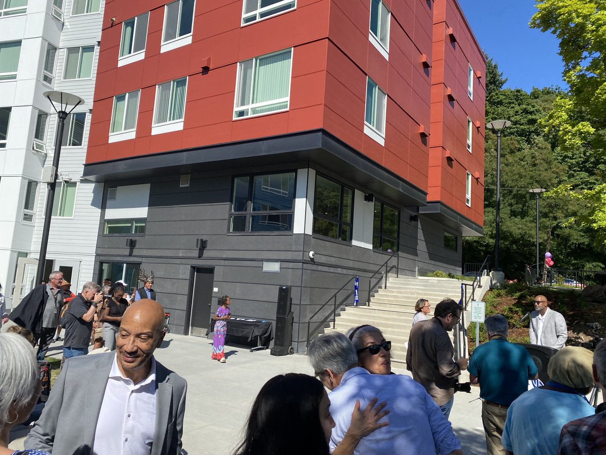 Nancy Kick - Teresa Mosqueda