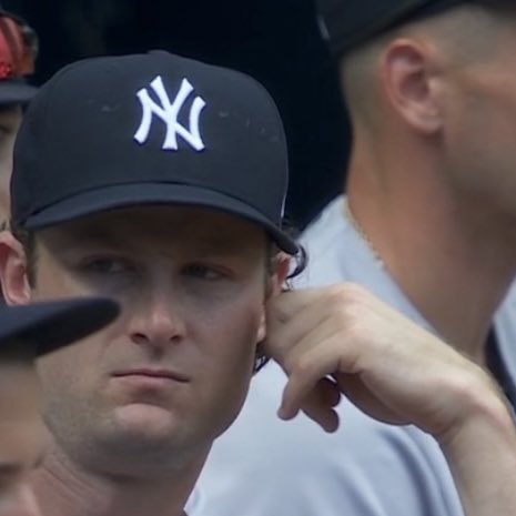 Luke Voit's Instagram, Twitter & Facebook on IDCrawl