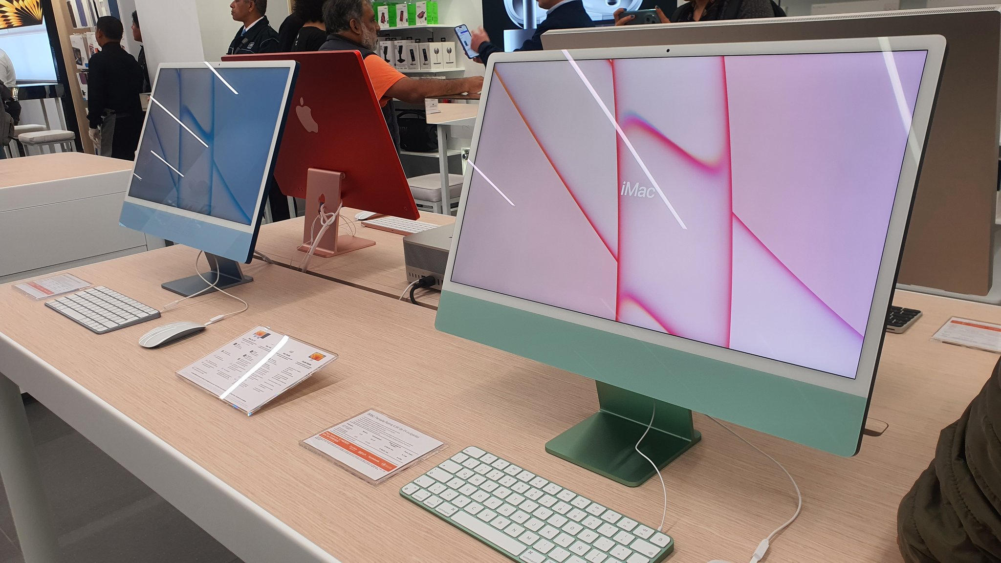 iShop abre su primera tienda Apple Premium Partner de Perú – Enterados