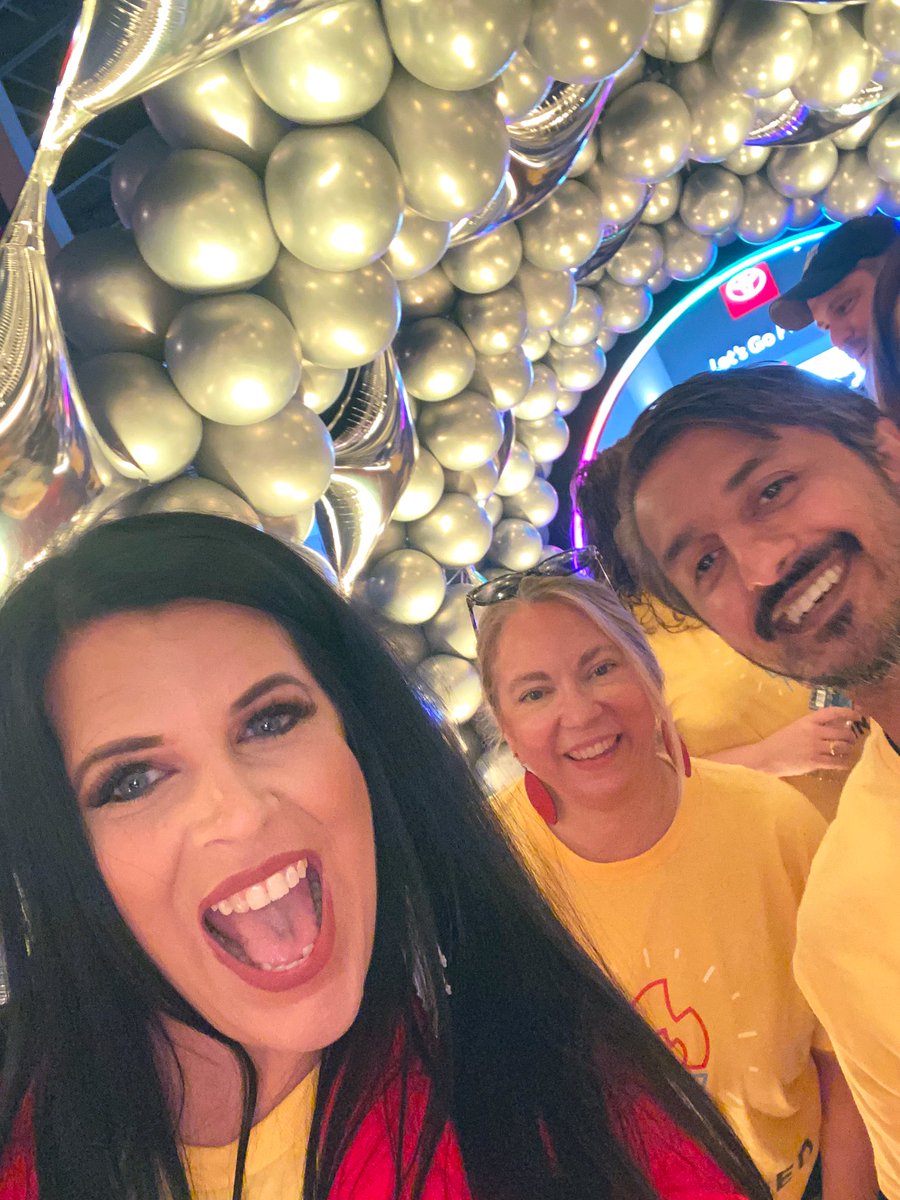 Courtney Putman's Instagram, Twitter & Facebook on IDCrawl