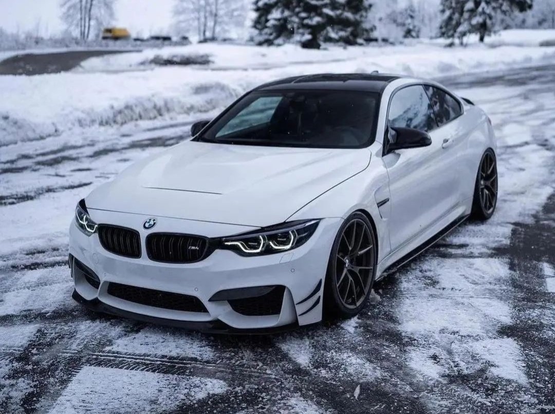 Bmw M4 White Wallpaper