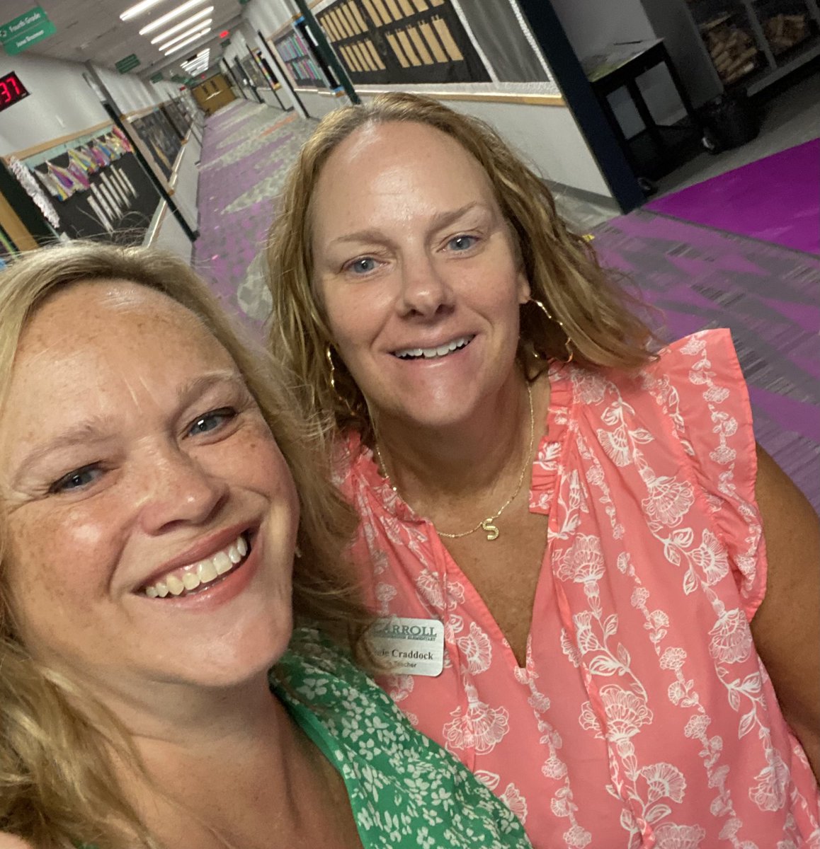 Stephanie Craddock's Instagram, Twitter & Facebook on IDCrawl