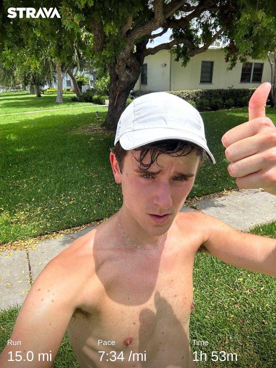 Connor Franta 2022 Instagram