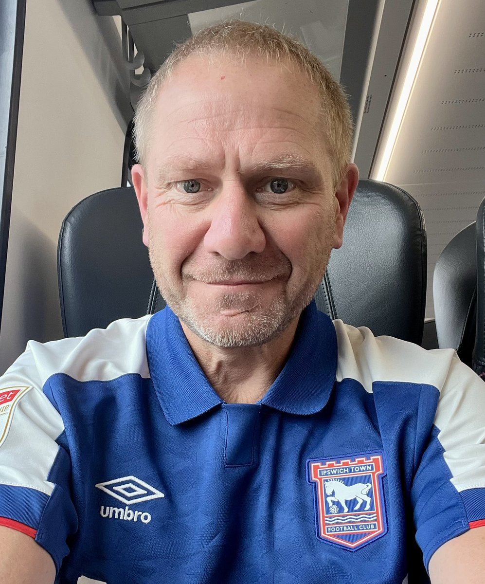 Jason Fulcher's Instagram, Twitter & Facebook on IDCrawl