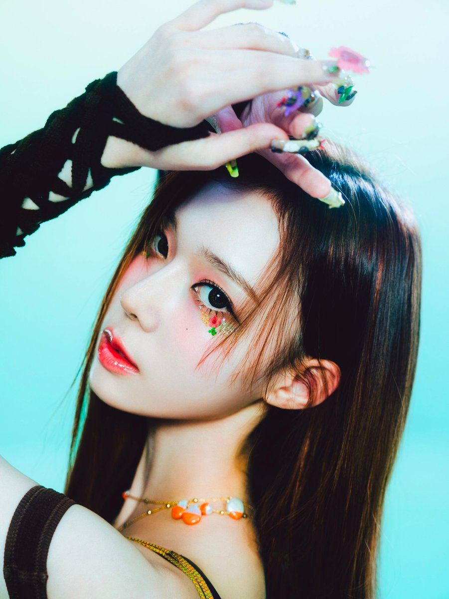 「insane face cards!! 」|𓆩♡𓆪のイラスト