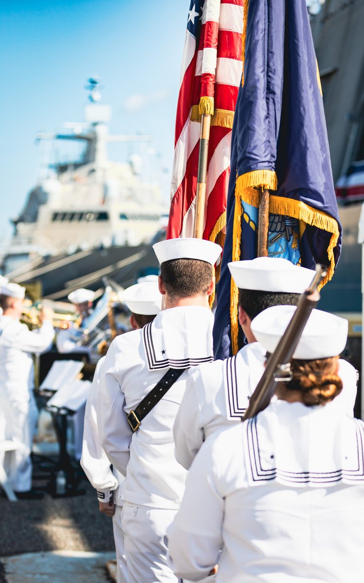 Littoral combat ship USS SIOUX CITY LCS11 decommissioned 14 Aug at ...