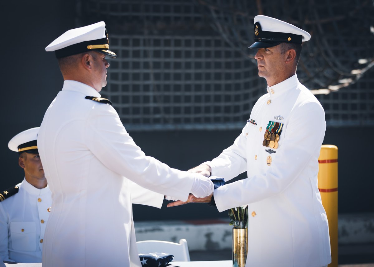 Littoral combat ship USS SIOUX CITY LCS11 decommissioned 14 Aug at ...