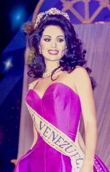 Jacqueline Aguilera Miss Mundo