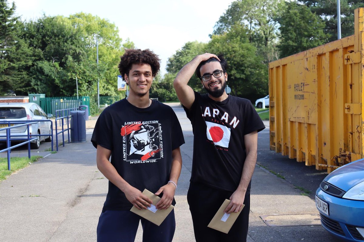 The Emmbrook School - Home