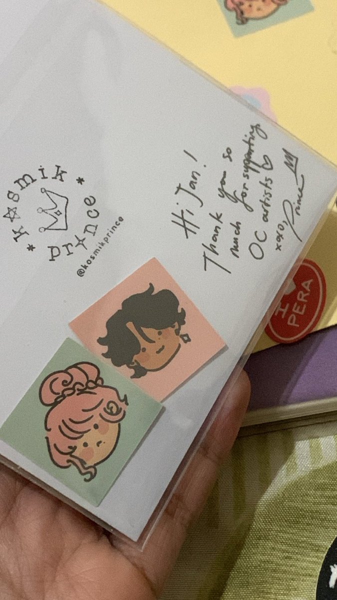 「I FINALLY GOT MERCH FROM @kosmikprince AAAAA I LOVE THEM!! 」janigmatic ☻ 🌸🍉 now on 🍀 VGen 🍀の漫画