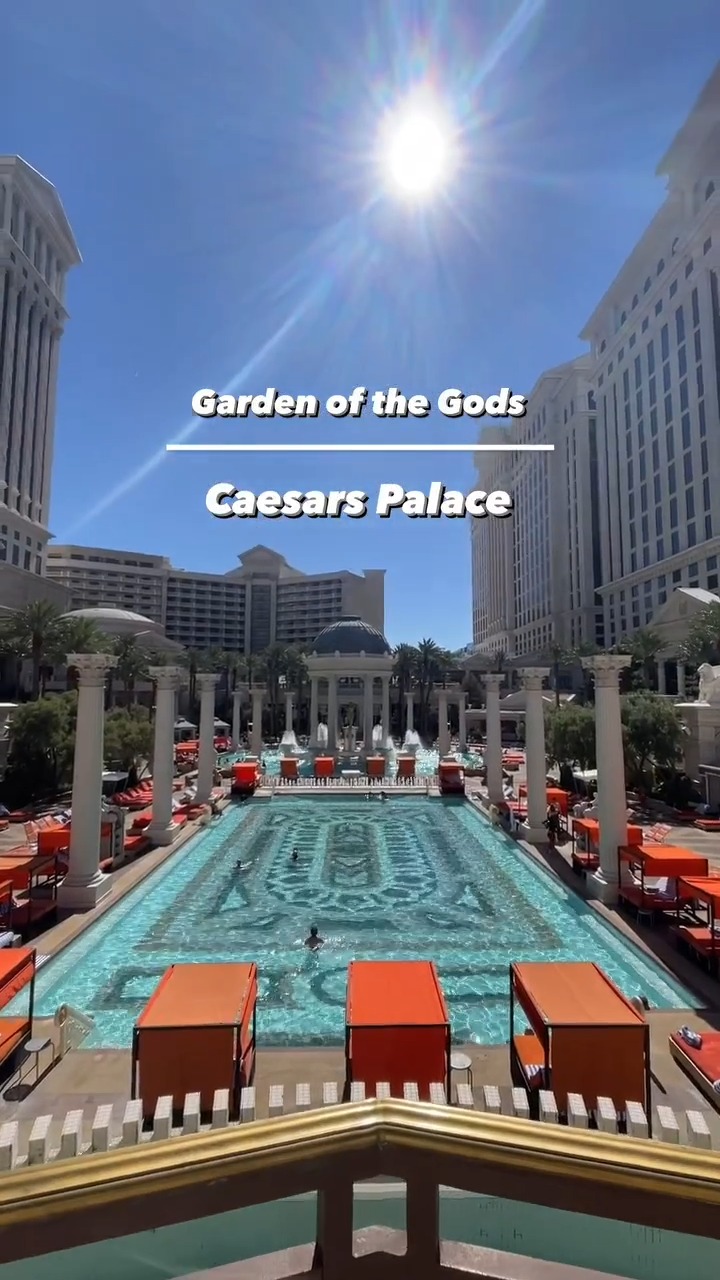 Caesars Palace Venus Pool
