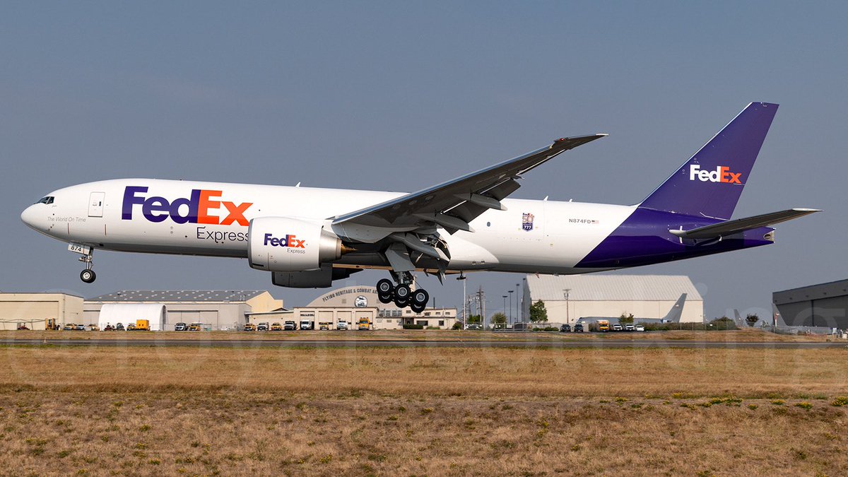 Fedex Plane 777