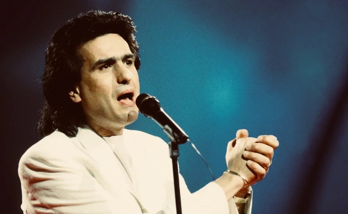 Famous Italian Singers