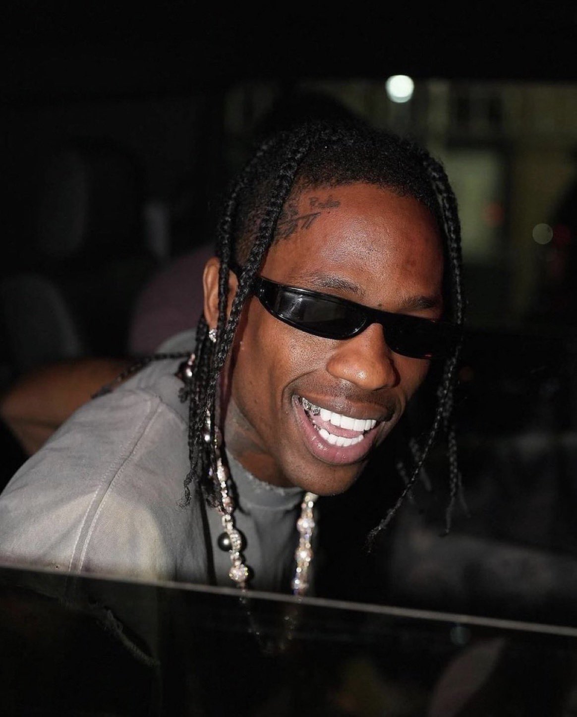 Travis Scott Diamond Teeth