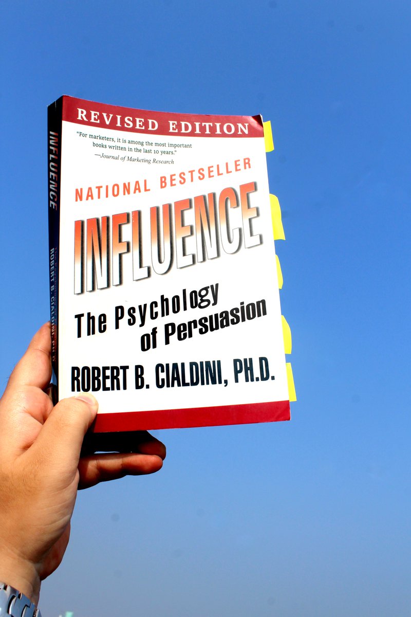 𝟏𝟎 𝐍𝐨𝐧𝐟𝐢𝐜𝐭𝐢𝐨𝐧 𝐁𝐨𝐨𝐤𝐬 𝐓𝐡𝐚𝐭 𝐓𝐚𝐮𝐠𝐡𝐭 𝐌𝐞 𝐌𝐨𝐫𝐞 𝐓𝐡𝐚𝐧 𝐌𝐲 𝐂𝐨𝐥𝐥𝐞𝐠𝐞 𝐃𝐞𝐠𝐫𝐞𝐞 ... 1 ...