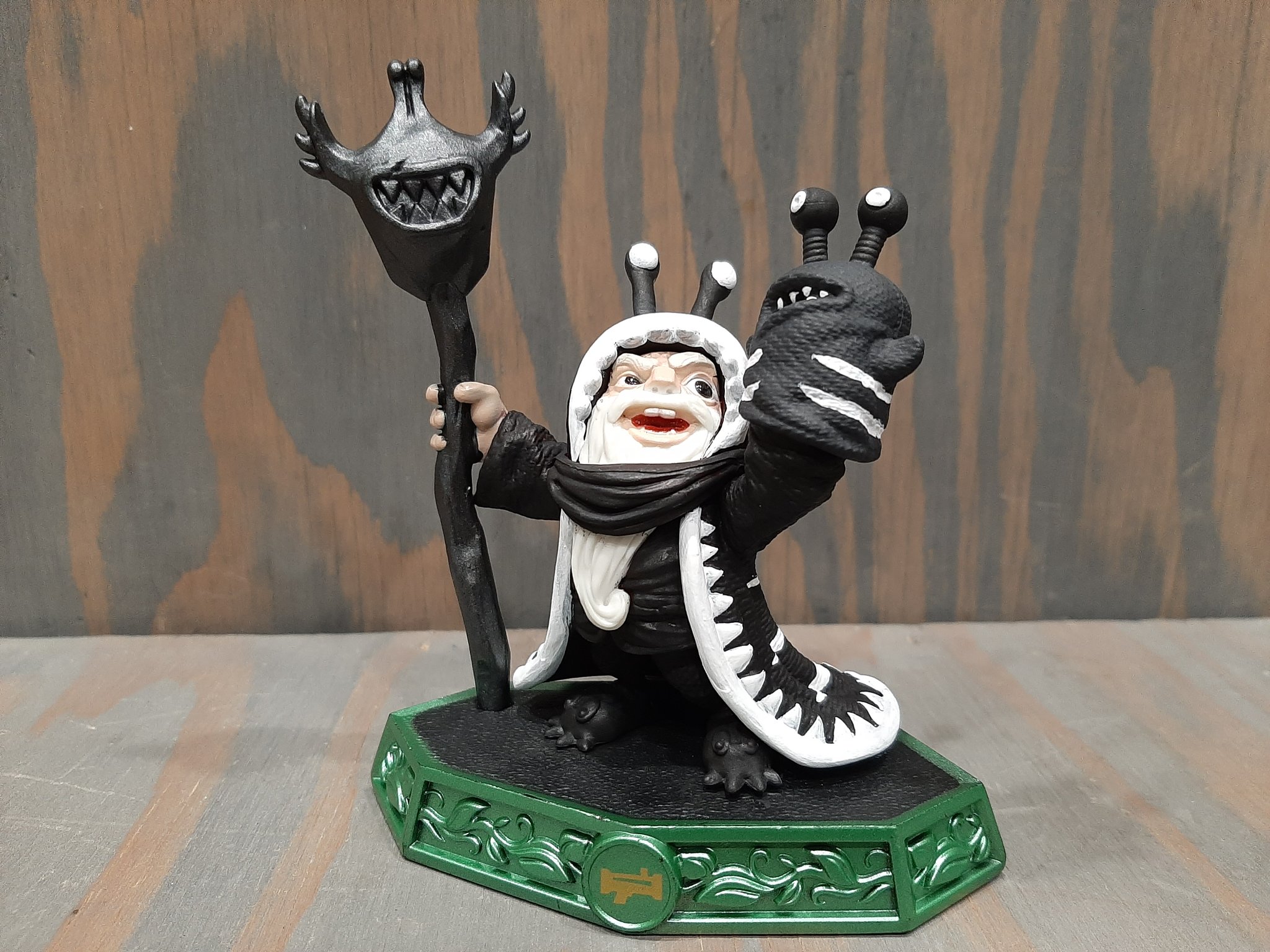 Skylanders Chompy Mage