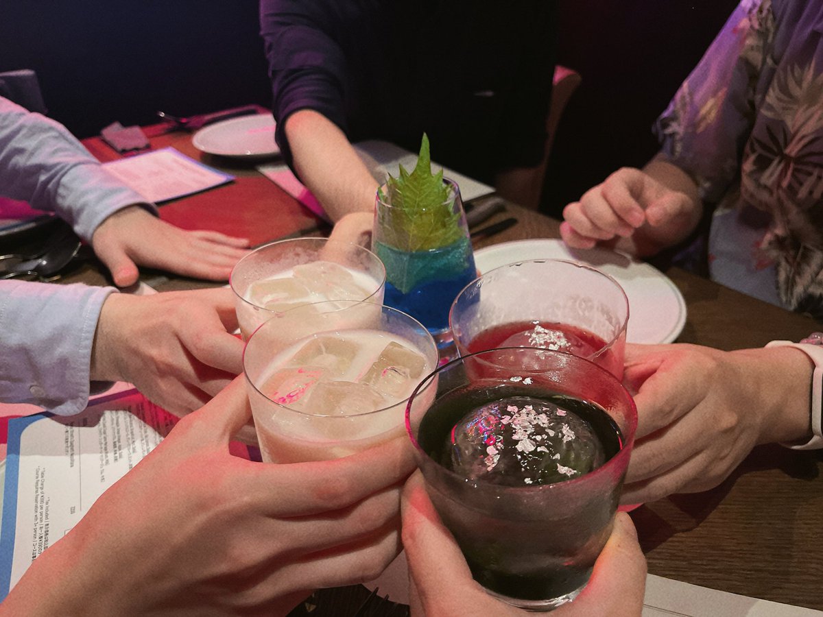 「VRChatterプチオフ会楽しかった」|Mika Sawae さわえ☆みか@メタバースでいろんなもの作ってますのイラスト